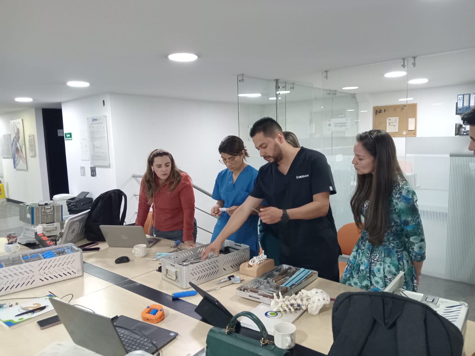 TALLER DE COLUMNA TRAUSON – Bioart